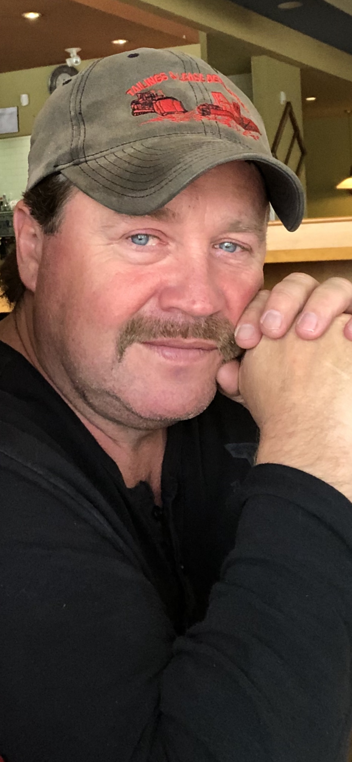 Frederick 'Robert' Dillman - Capital City Cremation Edmonton, AB